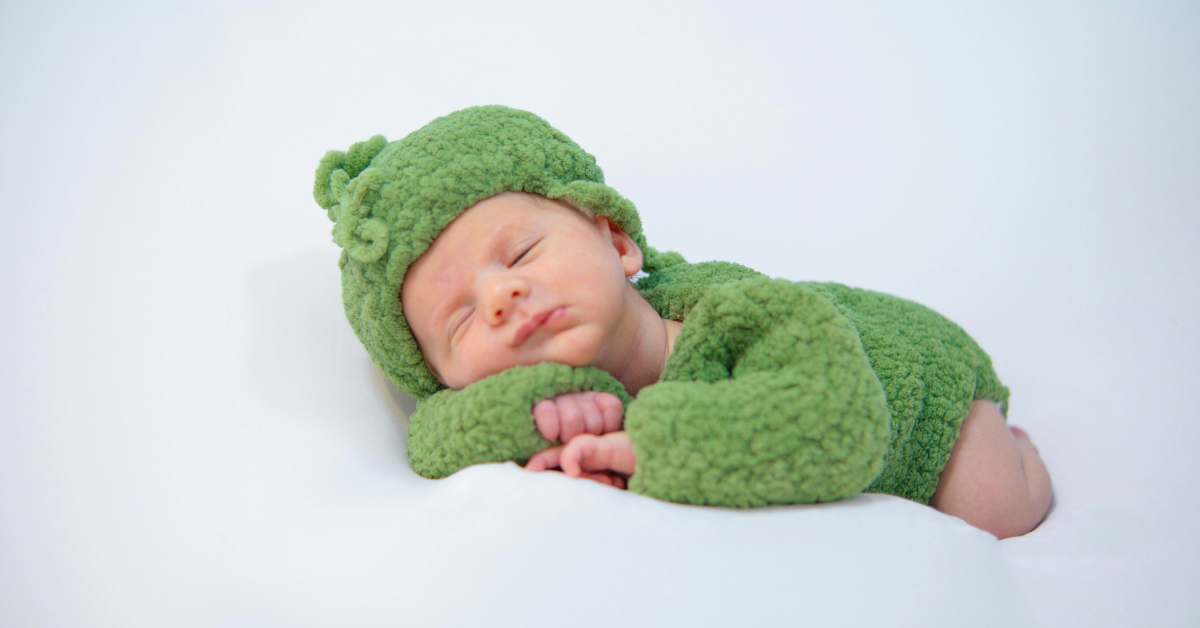 Baby Rolling Over in Sleep and Waking Up Crying. Parent’s Guide- Urban ...